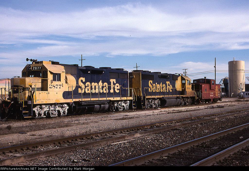 ATSF GP35 2877